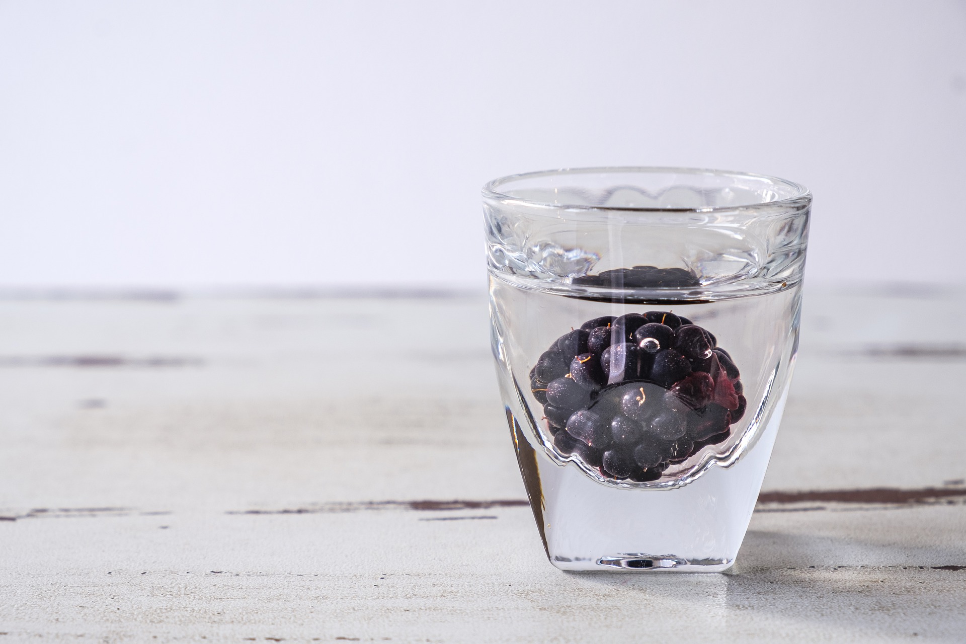 Auswahl an Schnapsgläsern und Pinnchen - Der Hobbyist